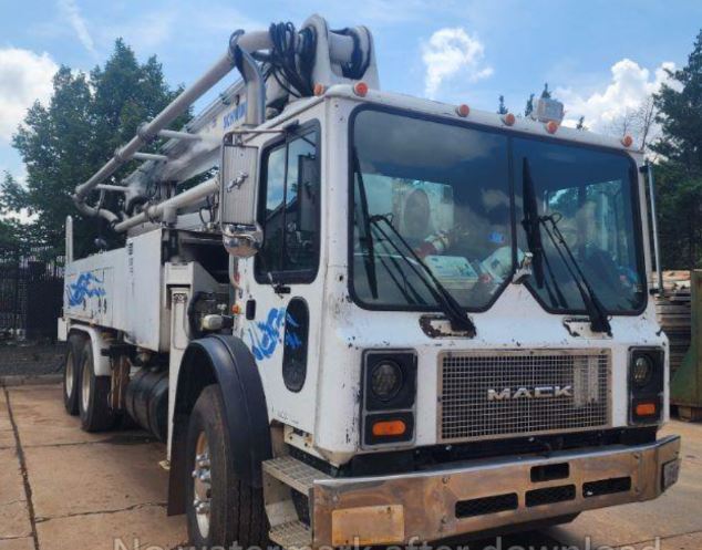 2005 Schwing | 32M | 5808 - Concrete Pump Depot